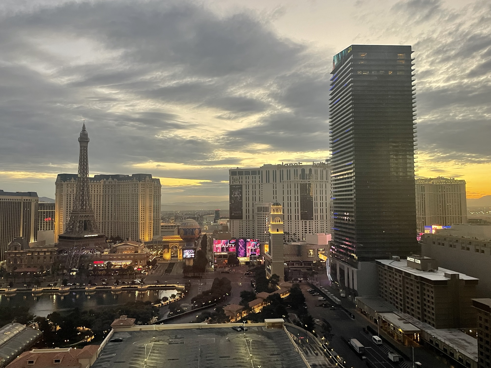 Viva Las Vegas – Cheeky Monkey Poetry